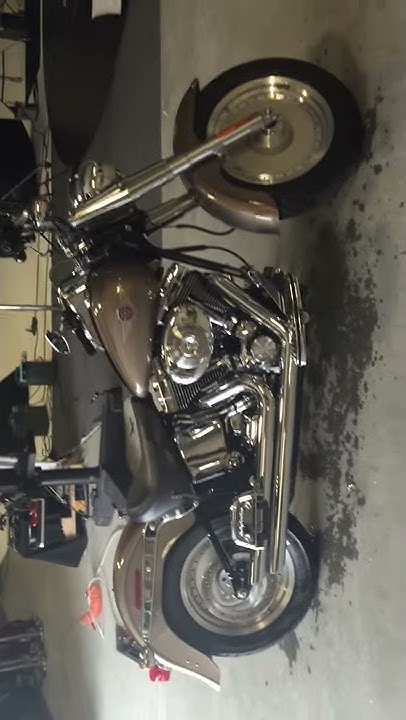 Harley Davidson Fatboy with Python exhaust - YouTube