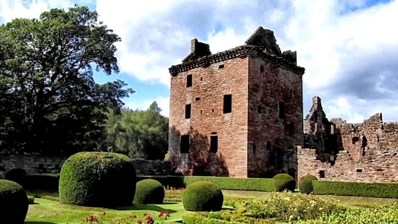 Edzell Castle & Gardens, Scotland - YouTube