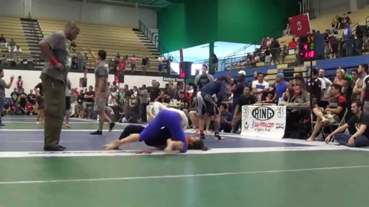 F2W WGC Austin Open 2014 - Whitney Miller vs. Jocelyn Castillo - YouTube