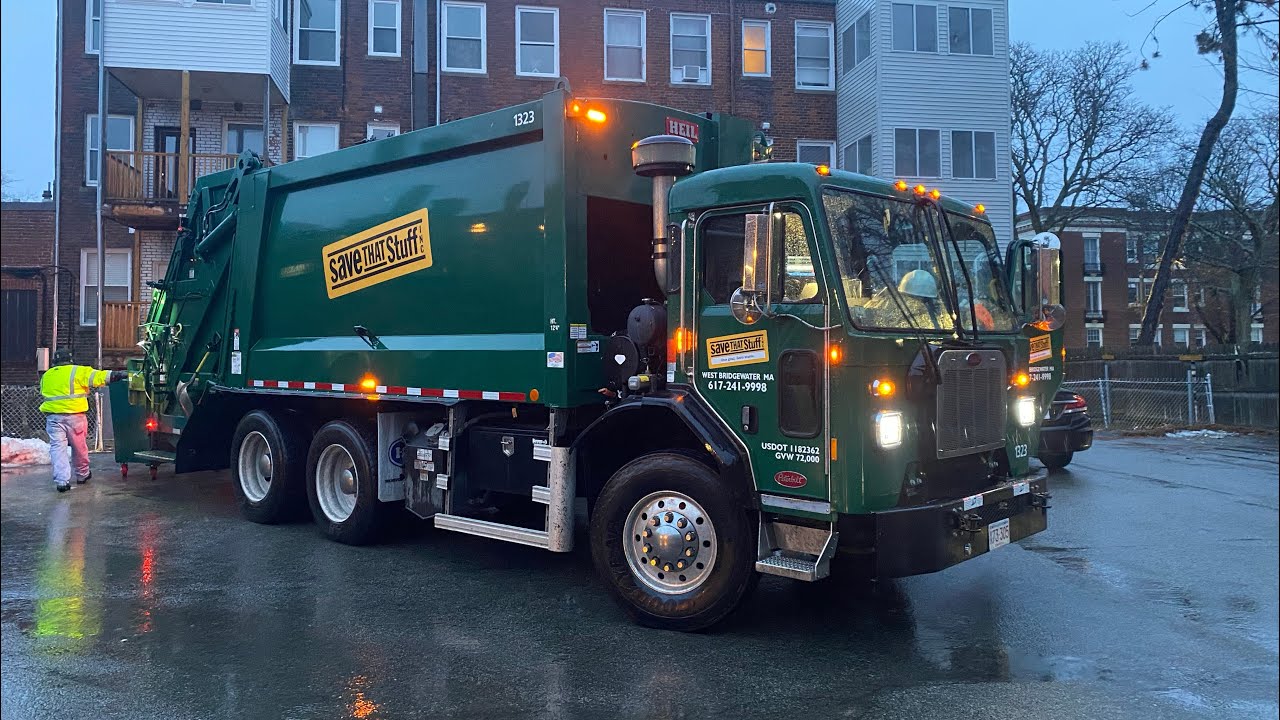 Save That Stuff Peterbilt 520 Heil PowerTrak Commercial Garbage Truck ...