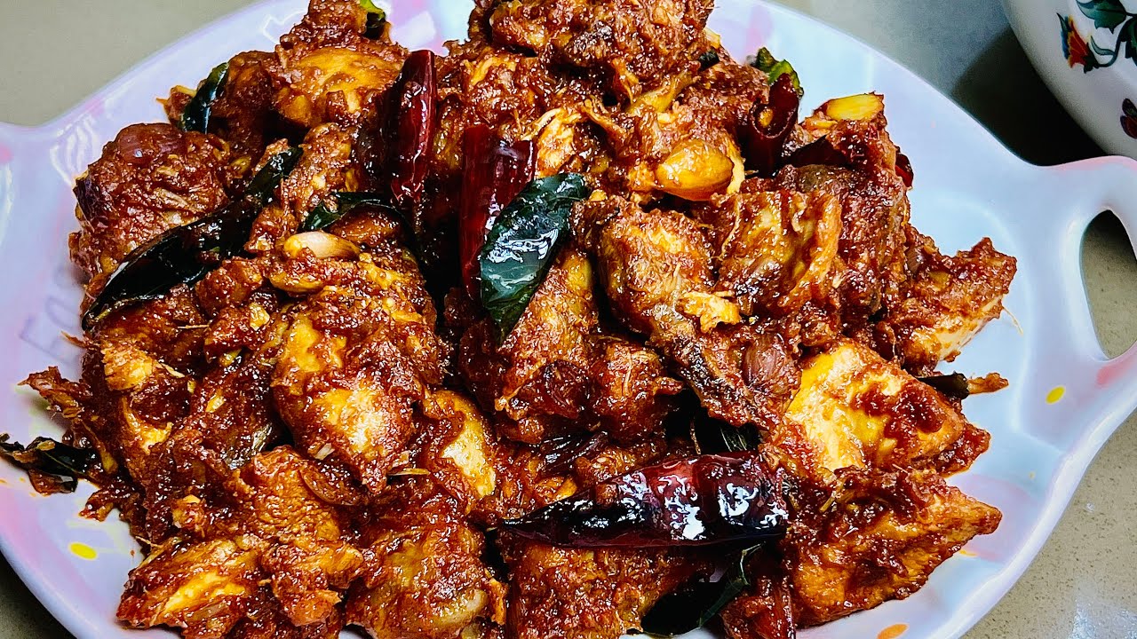 ചിക്കൻ കൊണ്ടാട്ടം അസാധ്യ രുചിയിൽ തയ്യാറാക്കാം!😋| Kerala Style Chicken ...