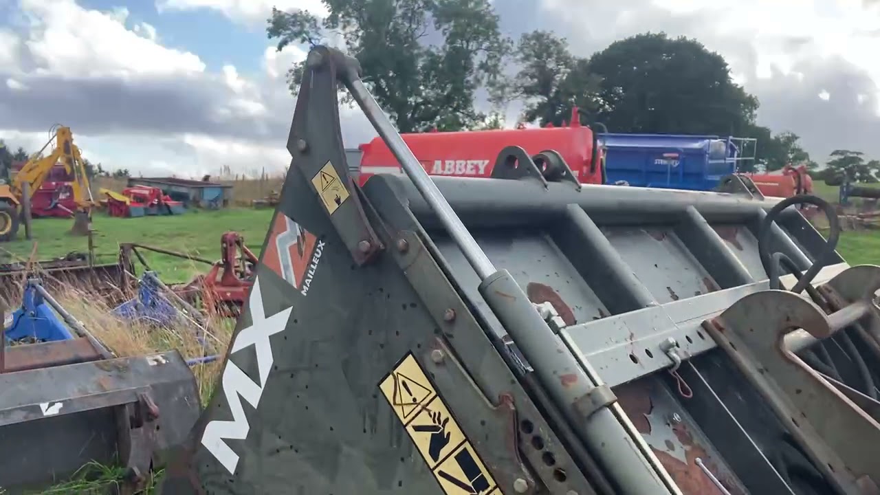 MX 8ft Auger/Root Bucket, D&A Kidd LTD, www.dandakidd.co.uk. - YouTube