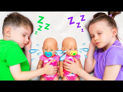 Stephi & Alex Take Care of Baby Dolls at Nap Time