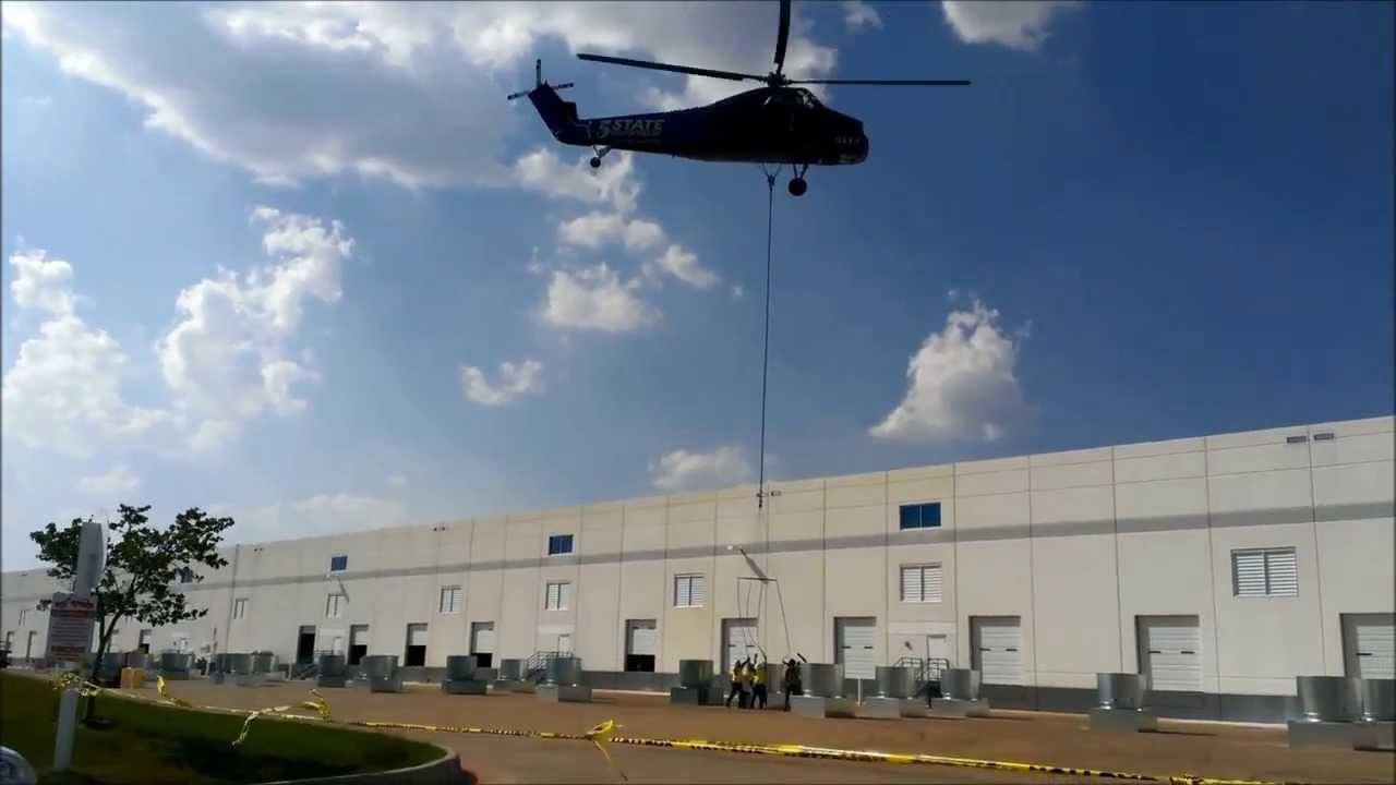 Sikorsky S-58T H-34 Choctaw Up Close - YouTube