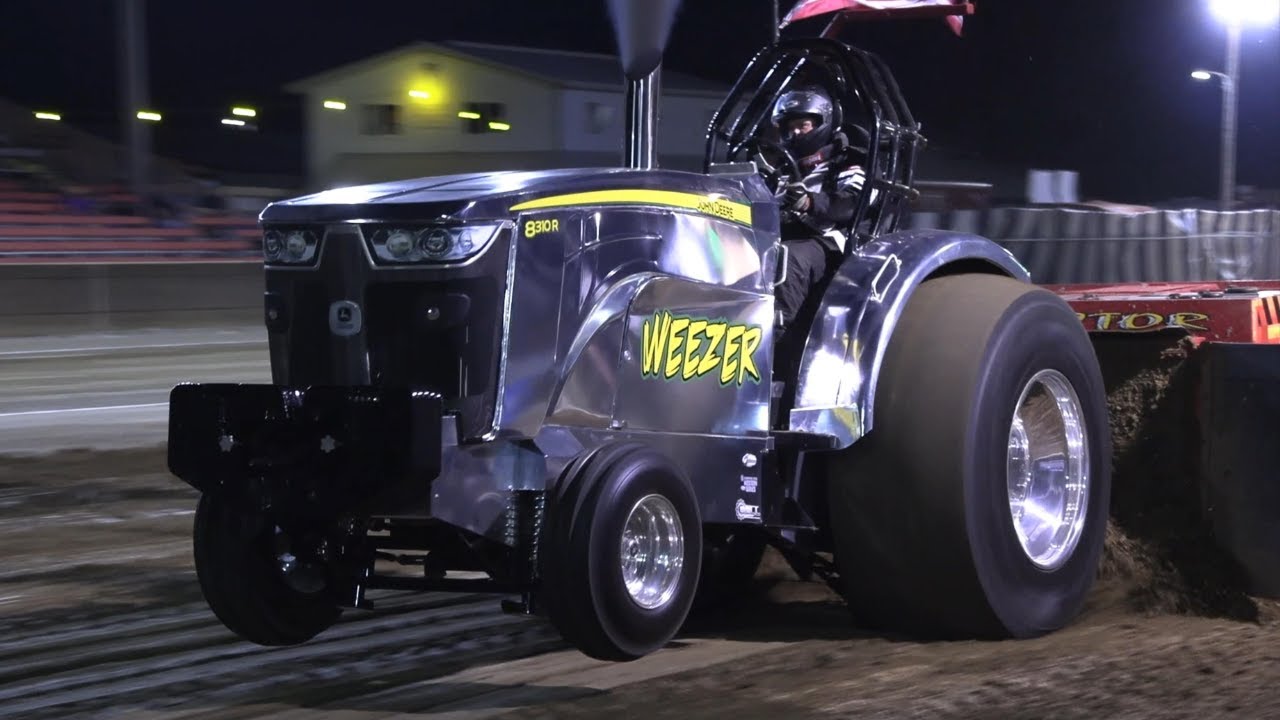 Tractor Pulling 2024: Limited Pro Stock Tractors - Altamont, IL - PPL ...