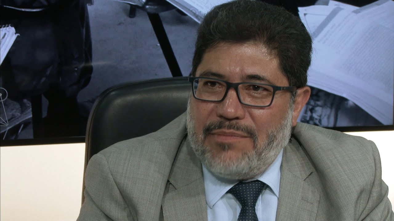 Entrevista con David Calderón | La Reforma Educativa: Avances y ...