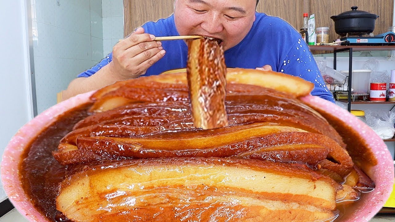 10 catties of pork belly as "pickled meat", fat but not greasy, one ...