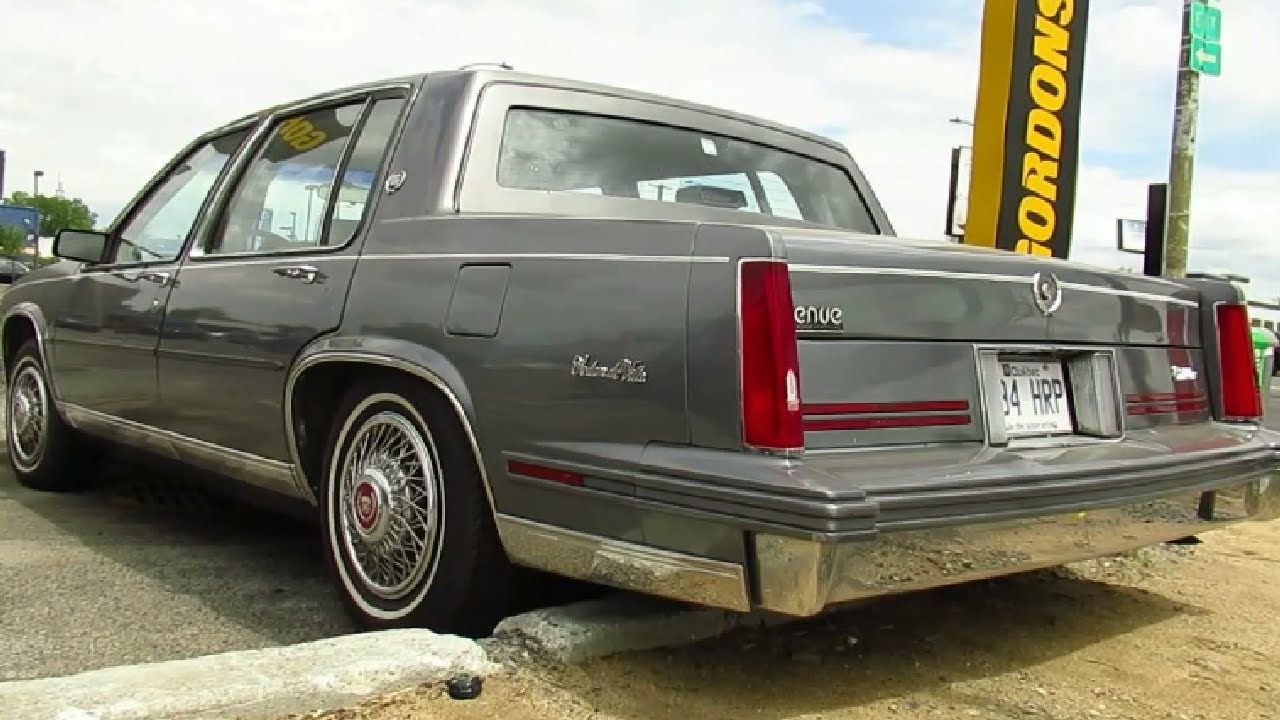 AN '87 or '88 CADDY SEDAN DEVILLE SEEN IN MONTREAL MAY 2020 - YouTube