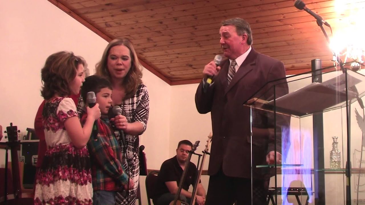 Harless Family - Shout It From The Housetop (RCBC 1-18-15) - YouTube