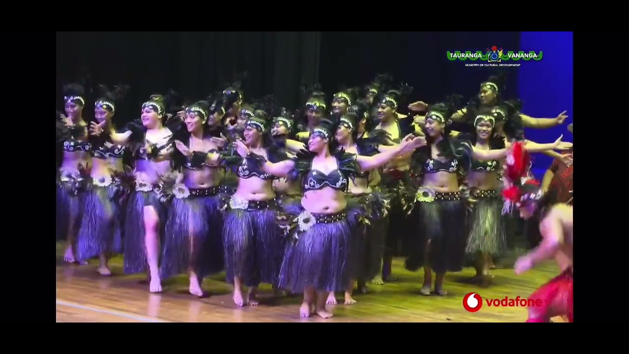 MANIHIKI/RAKAHANGA TE FUINGA O NIVA URA PAU - YouTube