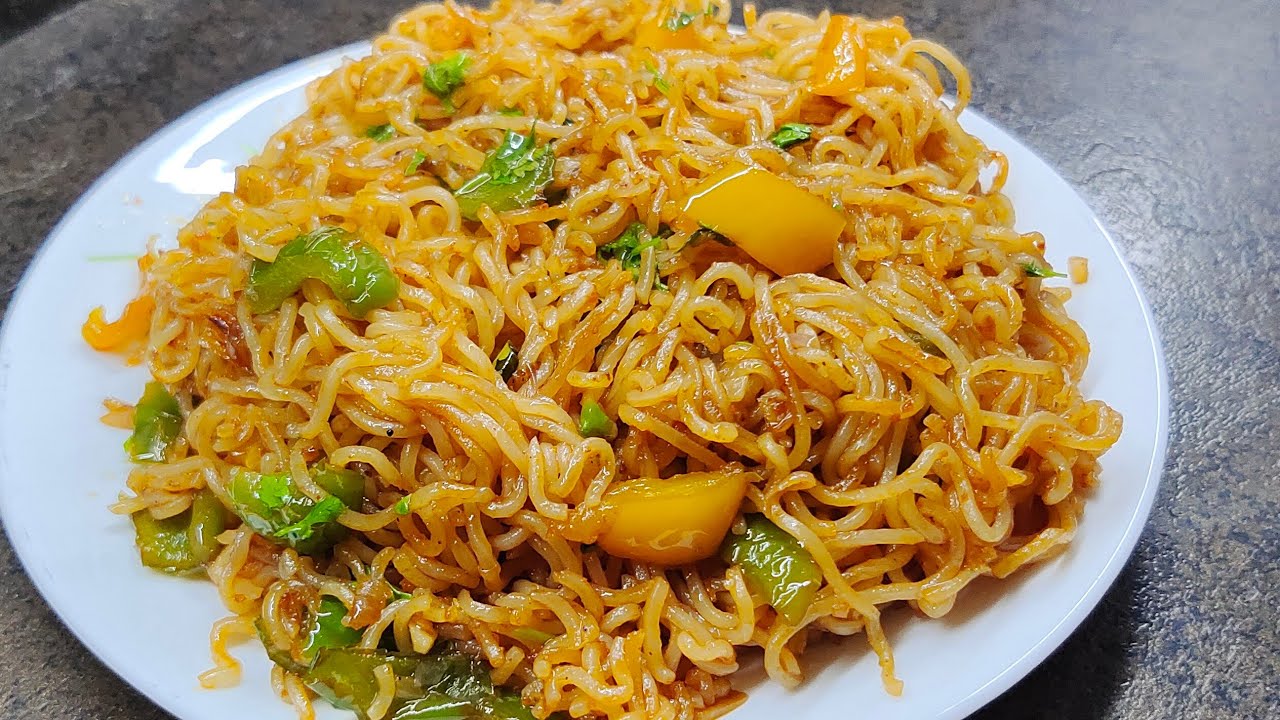 Chinese style Masala Maggi recipe | 5 mins instant noodles recipe ...