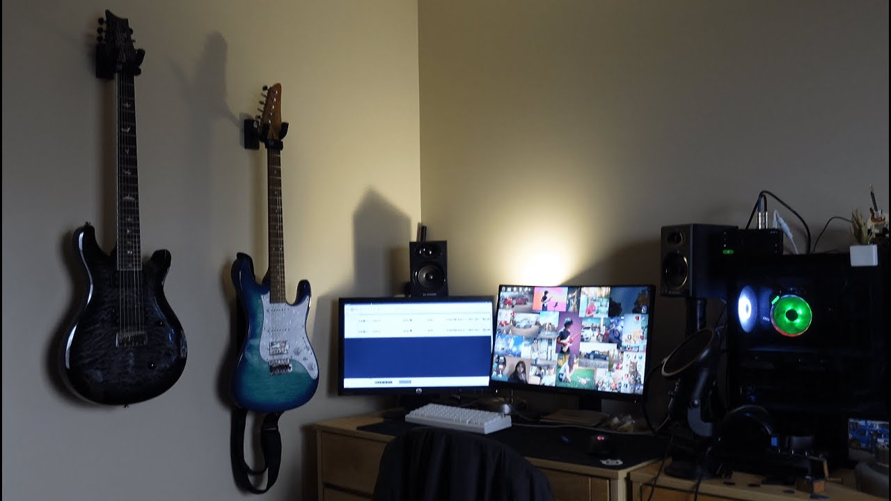 How I Make Music in My Dorm Room! - YouTube