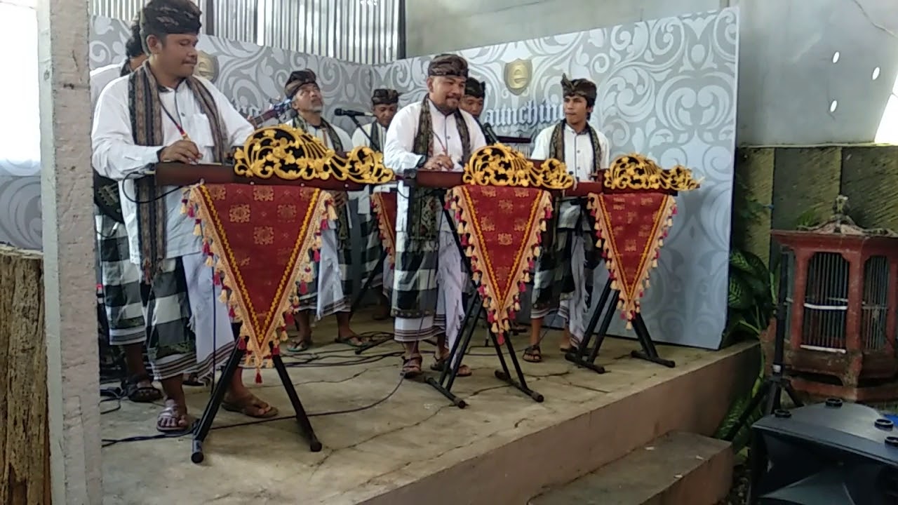 Keren banget !! Alat Musik Tradisional Mandolin Pupuan, Tabanan, Bali ...