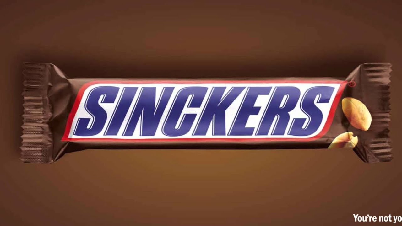 ¡Suárez, cómete un Snickers! - YouTube