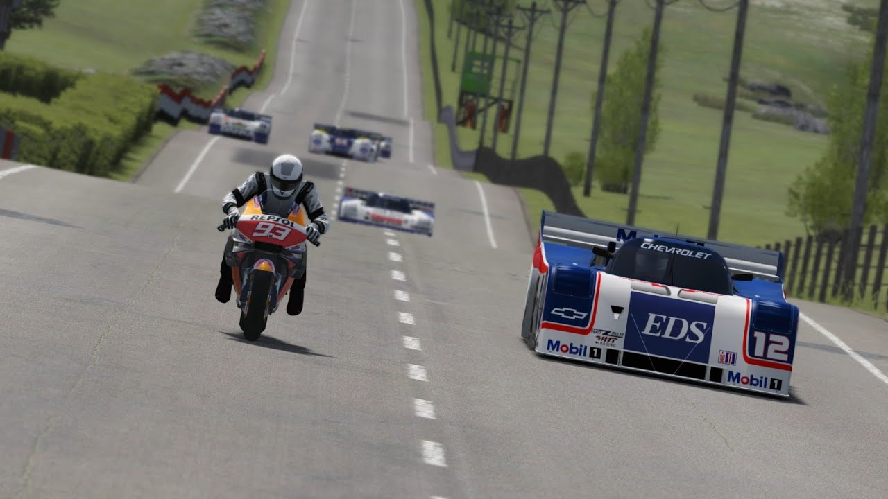 Honda RC213V MotoGP 2020 Marc Márquez vs Chevrolet Intrepid RM-1 at ...