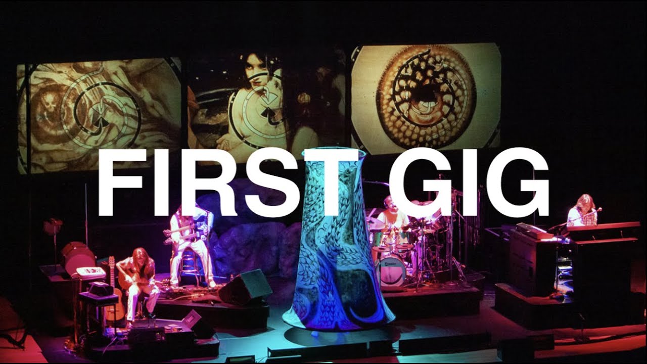 FIRST GIG - Competition entry #vinylcommunity - YouTube