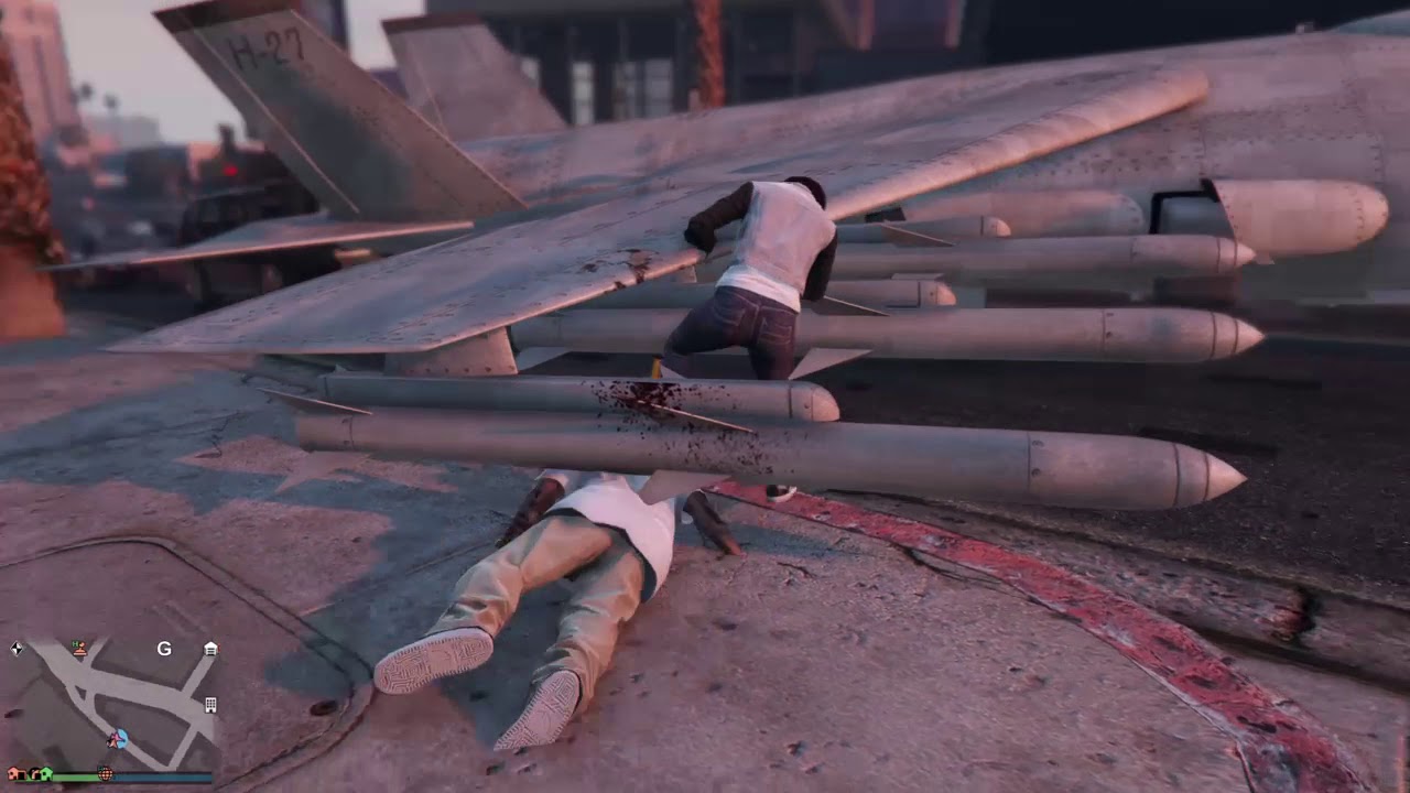 Grand Theft Auto V "I need to go pee" - YouTube