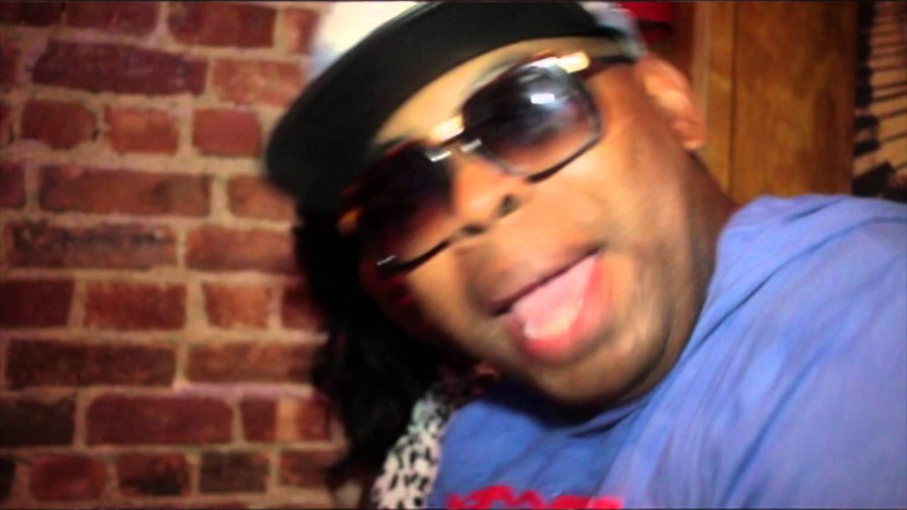 skeezers Official video - YouTube