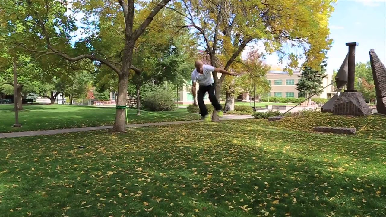 Epic Slackline Battle - Traditional vs Tricklining - YouTube