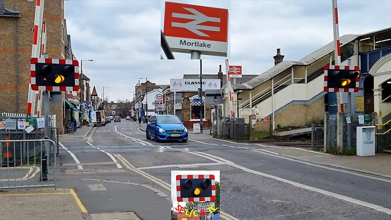 Mortlake Level Crossing, Greater London - YouTube