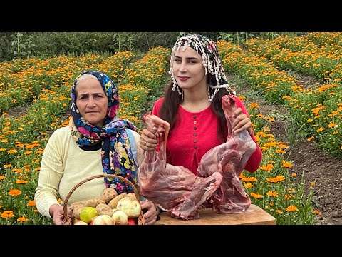 Hackfleischeintopf mit Reis in der Ebene der Ringelblumen um Sablan [HAMISHE BAHAR]