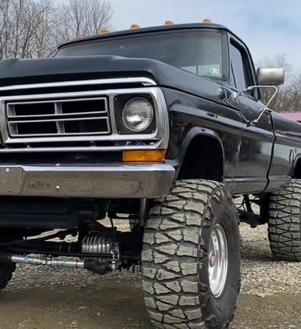 1972 ford f100 bumpside 7.3 powerstroke swapped with lift and exhaust ...