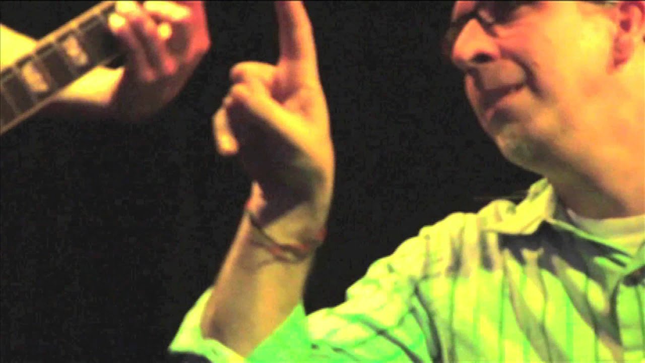 Finger Dancing is AWESOME! - YouTube