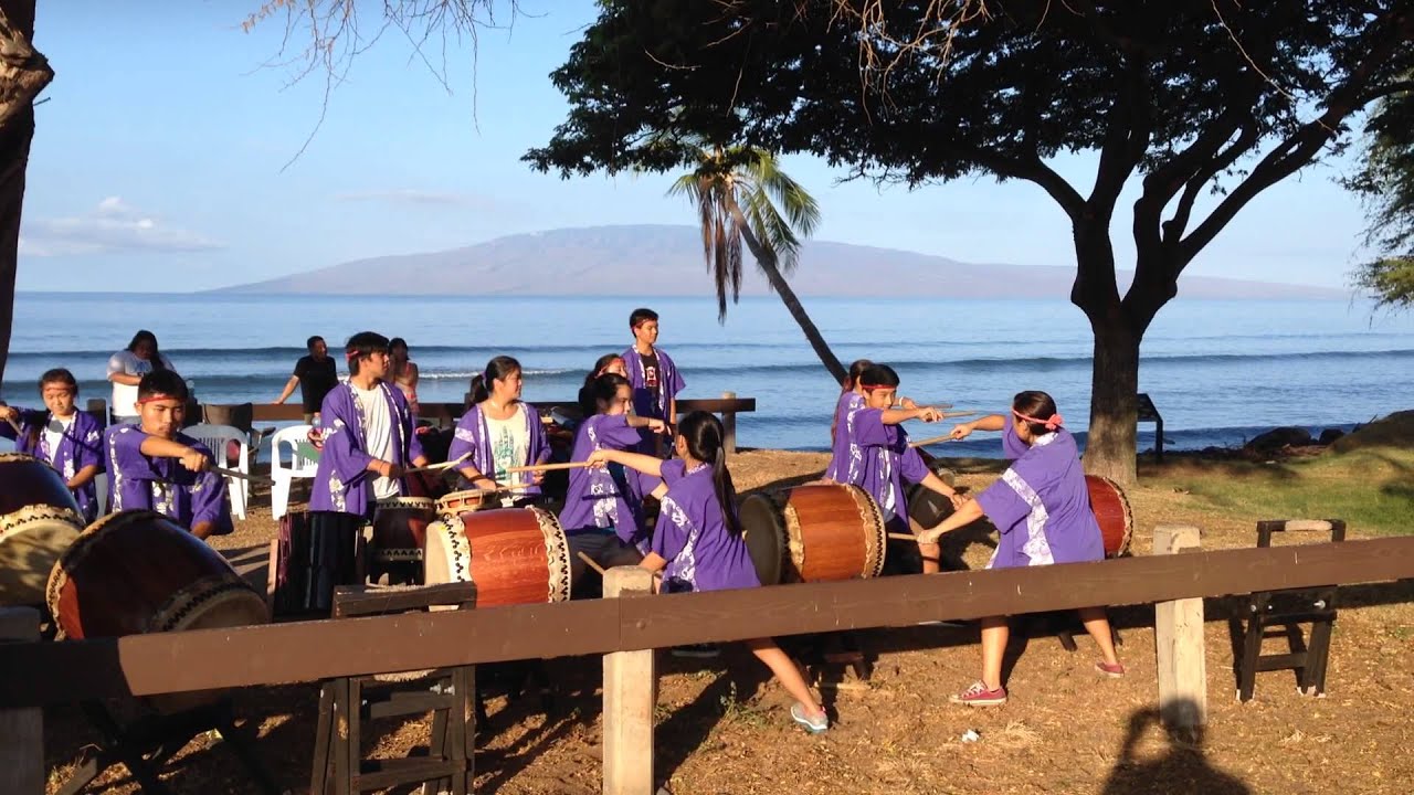 Polynesian Drums - YouTube