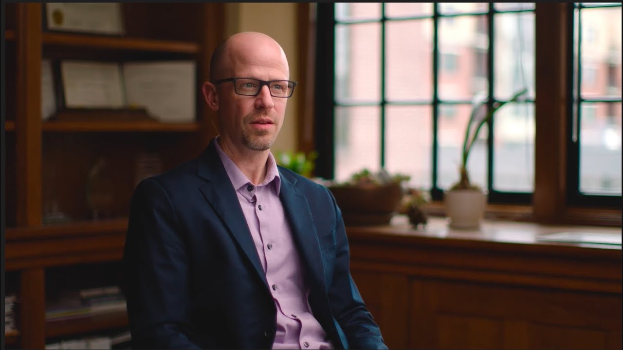 Meet Chris Fraser, President & CEO of Westside Family Healthcare - YouTube