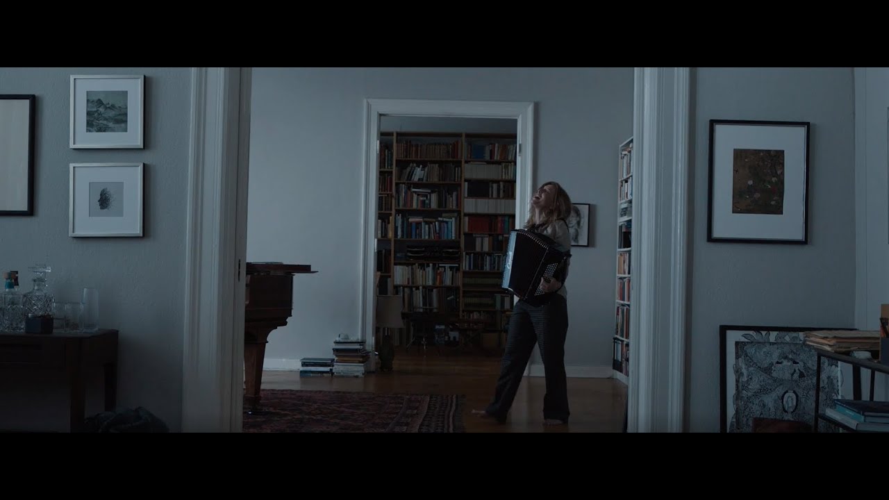 TÁR - "Apartment For Sale" - Now Playing in Theaters Everywhere - YouTube