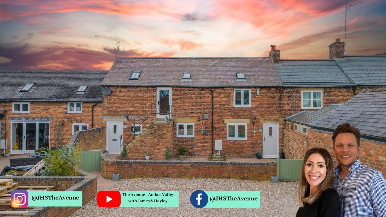 A Beautiful Two Bedroom Barn Conversion In A Fantastic Commuters ...