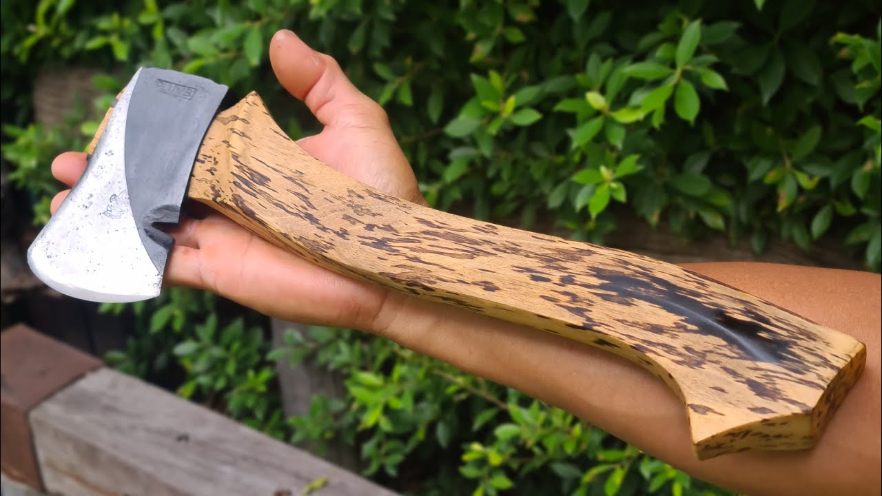 Axe Art : Restoring an old axe into a collectible piece of art | Plumb ...