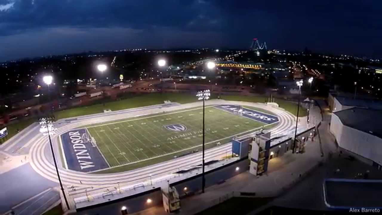 Drone Flight University of Windsor - Alumni Field - YouTube