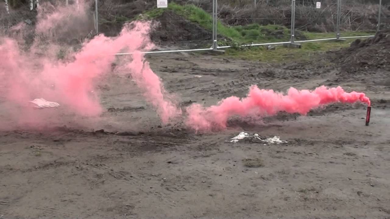 15 abonnees special! (met rode rookbom) - YouTube