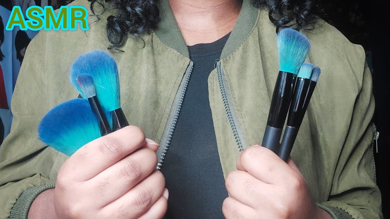 ASMR | Cleaning Makeup Brushes 🫧 ️ - YouTube