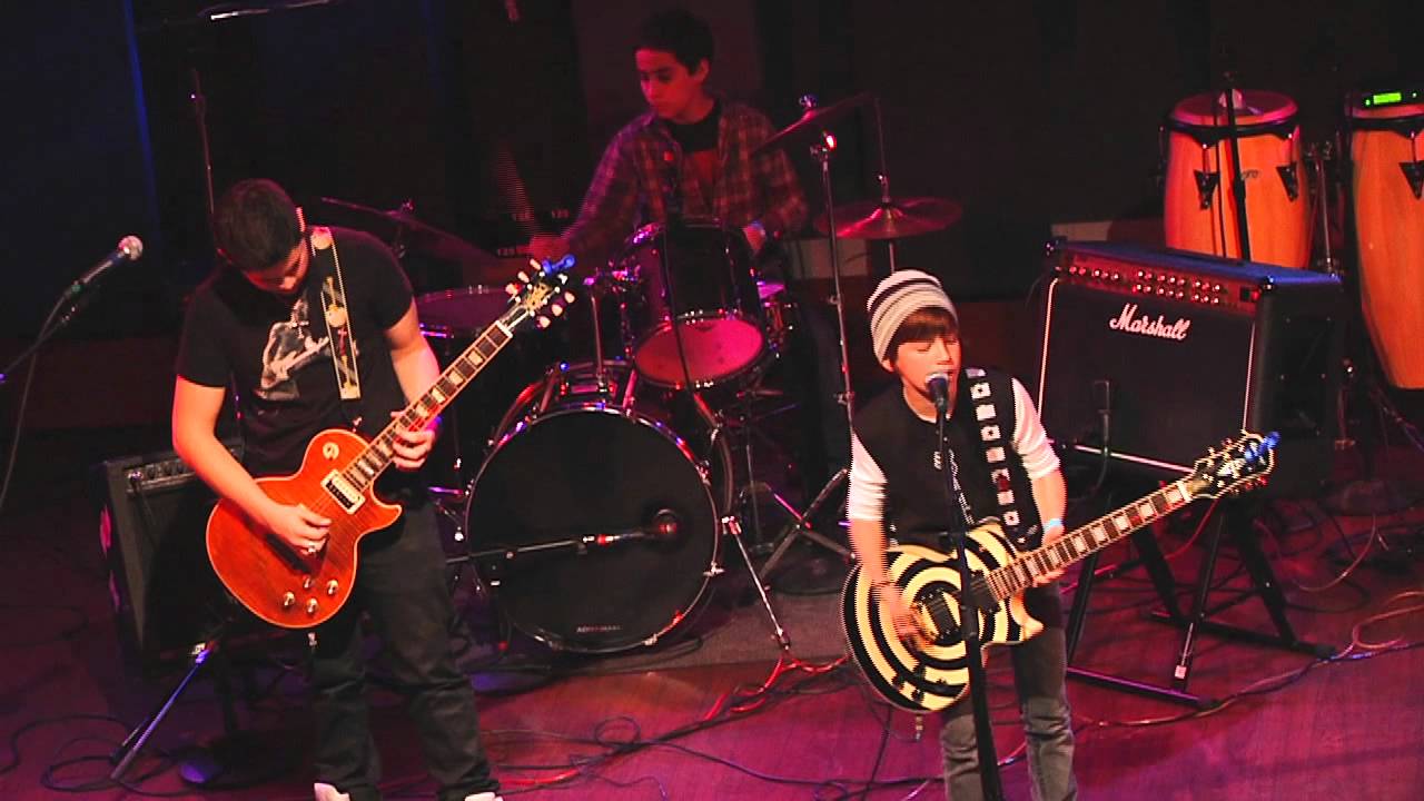 Sweet Child of Mine cover by Lil Rock - YouTube