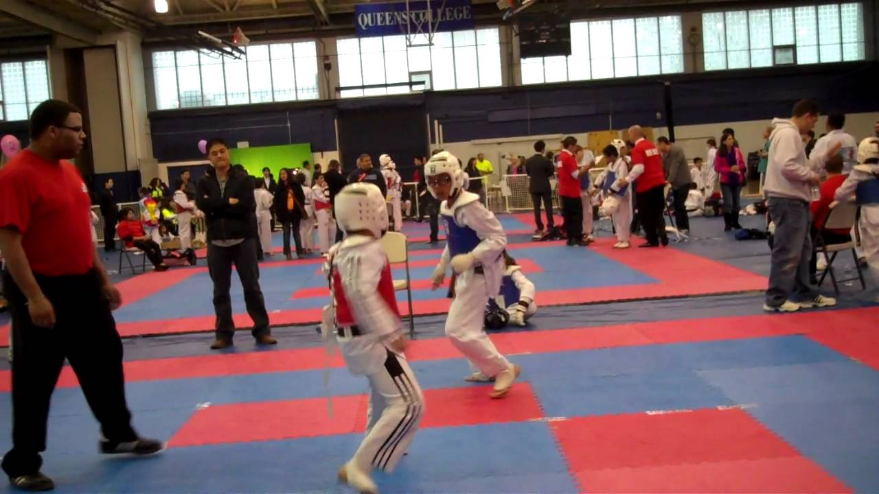 NY State TKD Competition, Sparring - YouTube