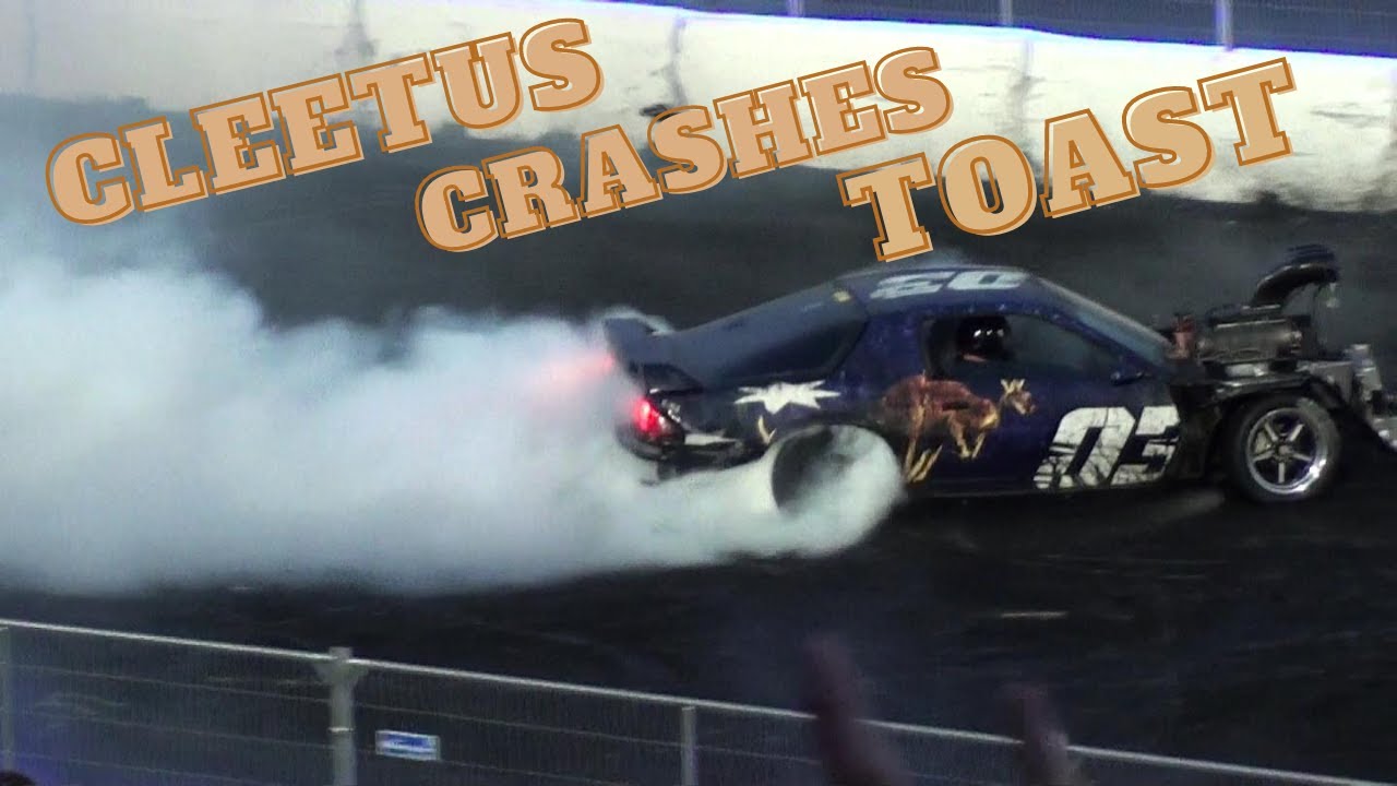 Cleetus crashes Toast- Cleetus & Cars Indy 2023 - YouTube