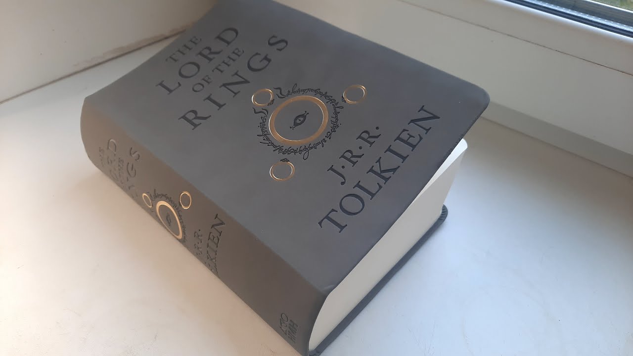 Lord of the Rings HMH 50th anniversary edition unboxing - YouTube