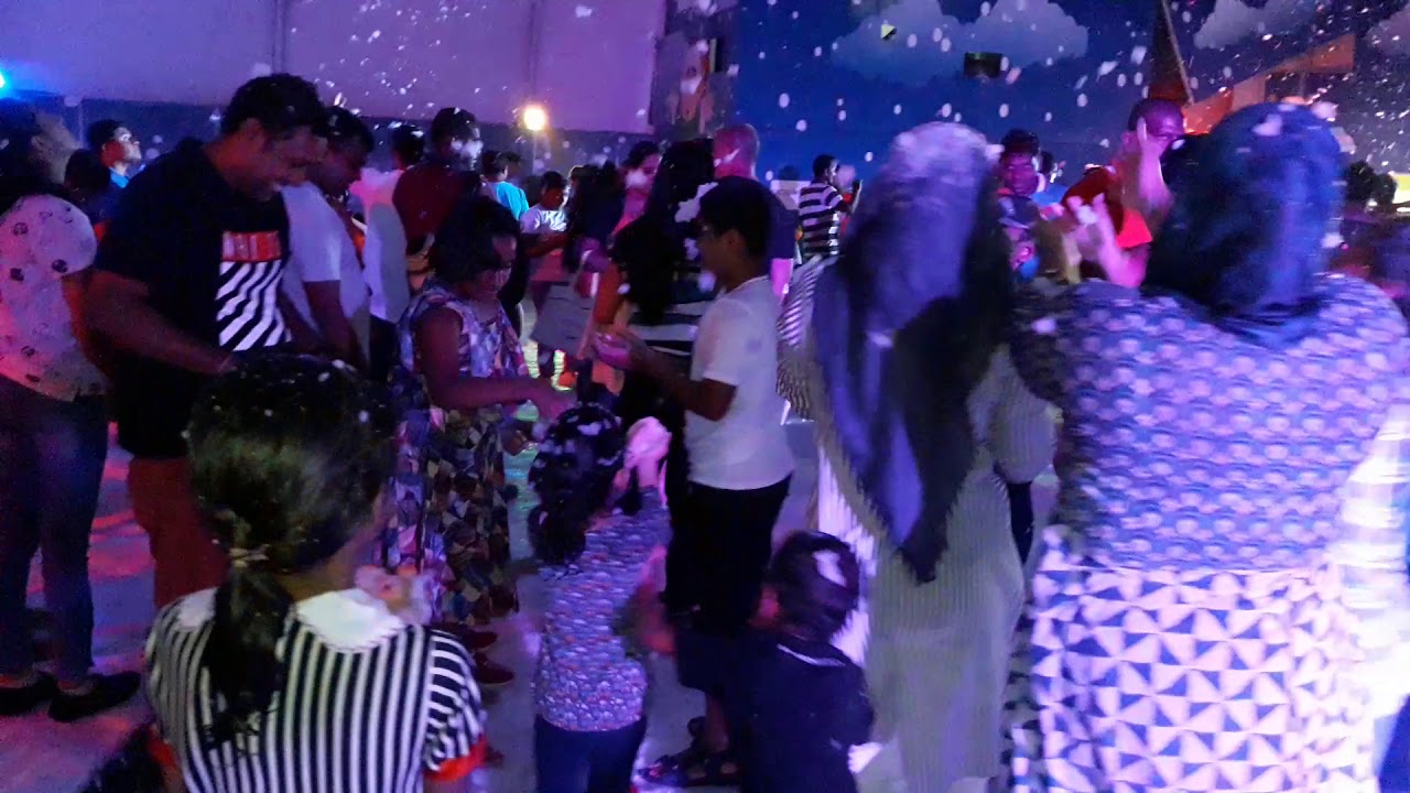 Excel World - Snow World Show -2018 - YouTube