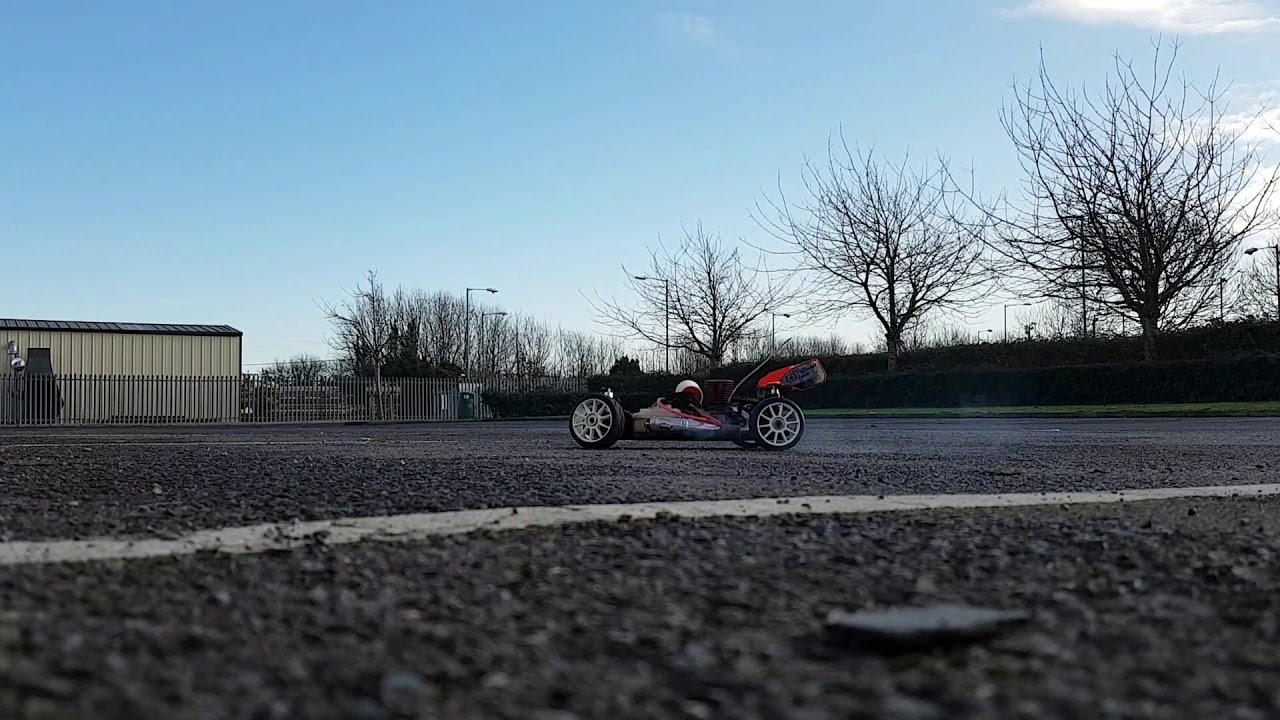 Thunder Tiger EB4 S3 warm up and run. - YouTube