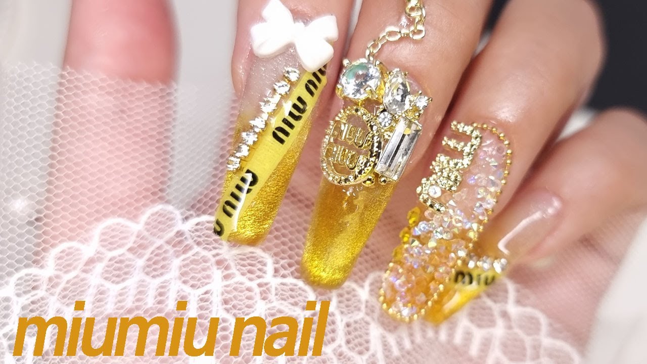 구독자요청네일ㅡ명품 Miu Miu 미우미우네일⭐ 명품네일 셀프네일 자석네일 픽시네일 스티커네일 Miu