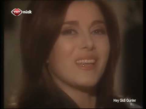 ZUHAL OLCAY - SÜREYYA (VERSION 2)