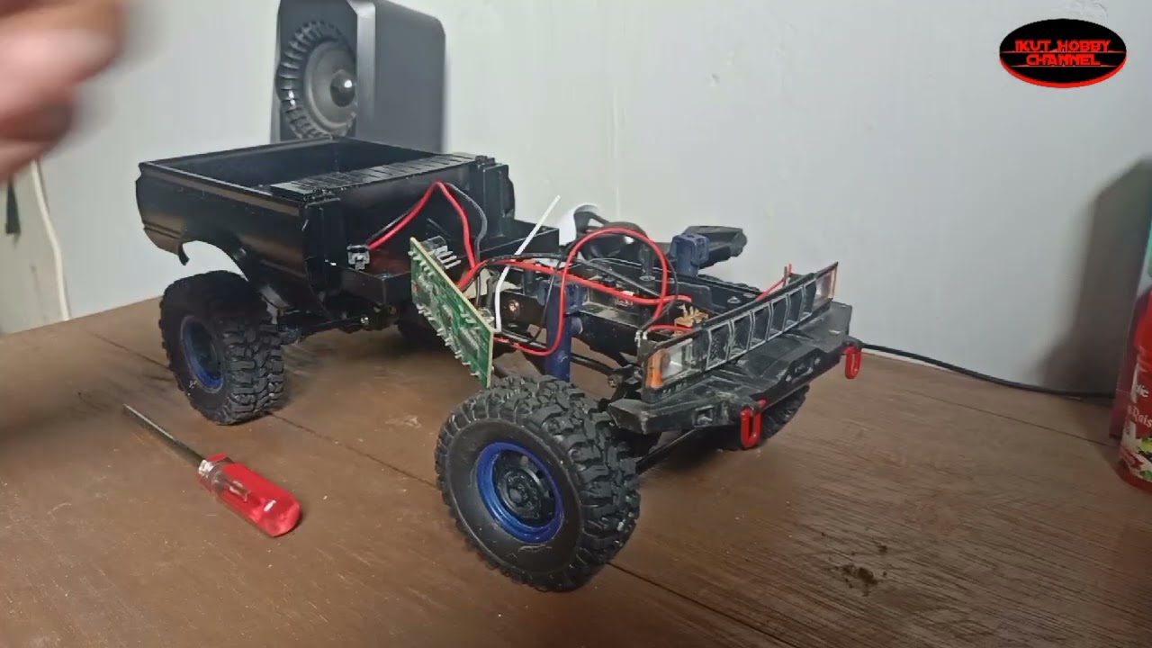 WPL C24 | UPGRADE SERVO METAL JX PDI 1181MG - YouTube