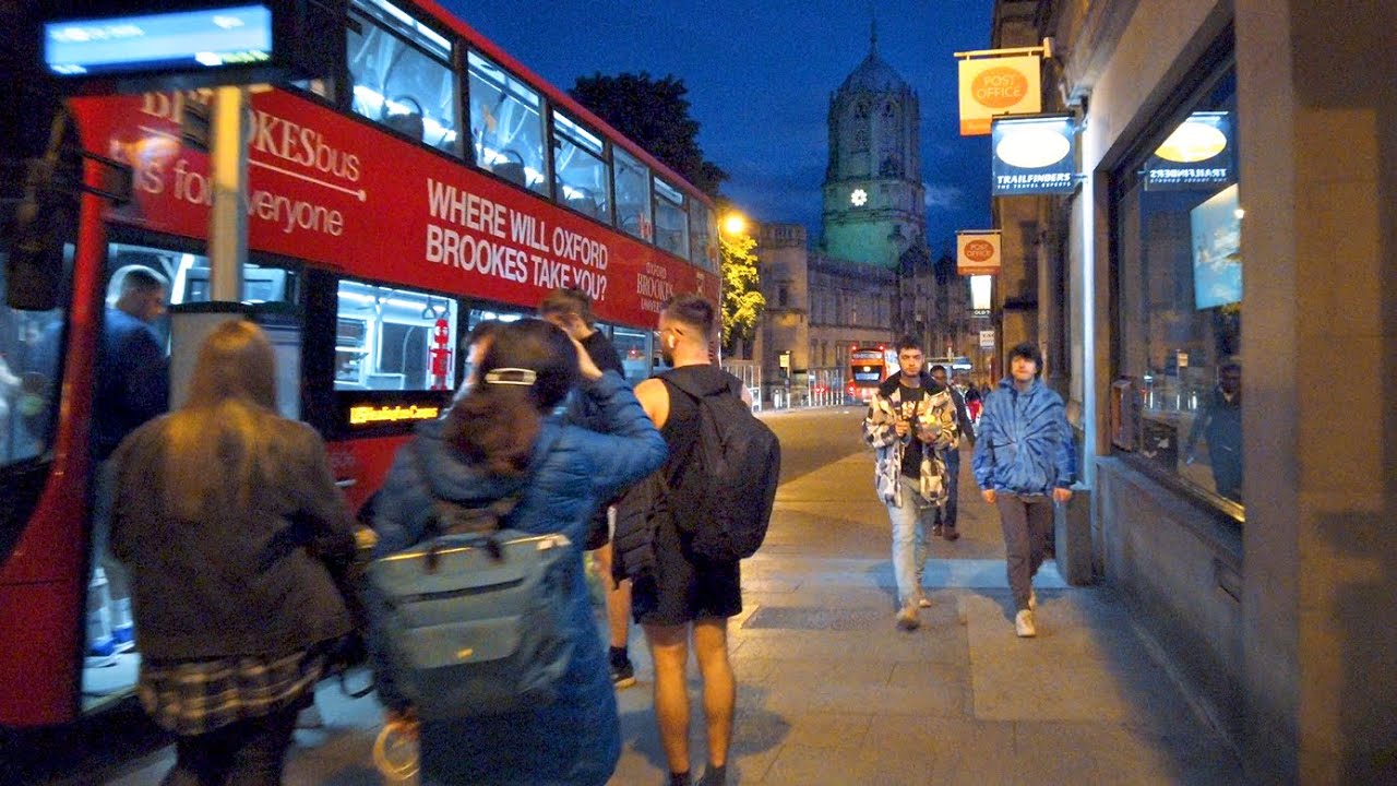 Night Walk in Oxford City Centre, England - YouTube