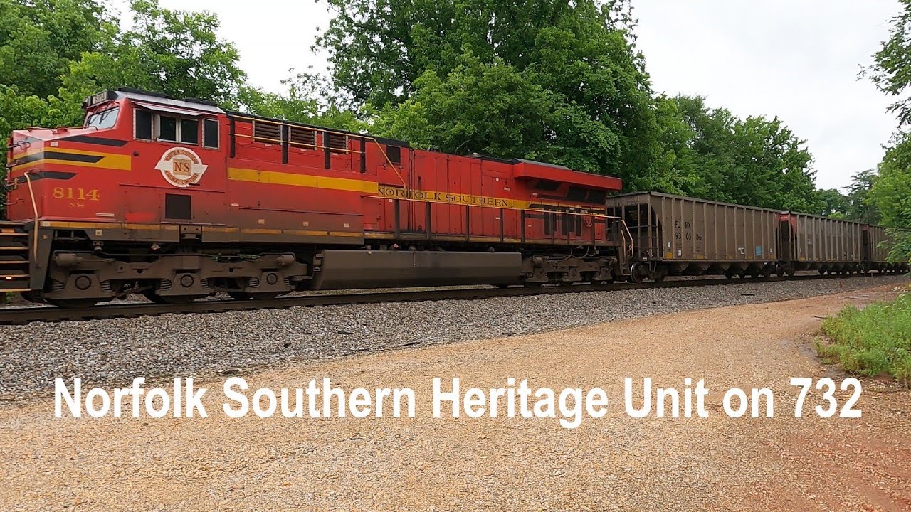 Norfolk Southern Heritage Unit NS 8114 on Coal Train 732 in Tuscumbia - Great Horn Sound - YouTube