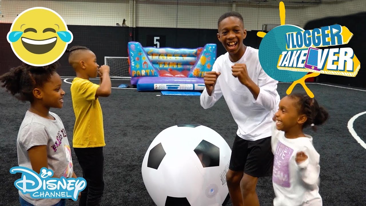 Vlogger Takeover | Shootout Challenge ft. Tekkerz Kid | Disney Channel ...