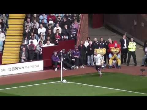 Liverpool corner: Jonjo Shelvey shoots! [2011]