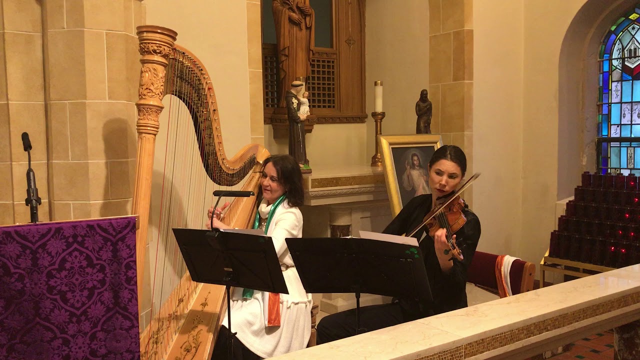 Claudia Wigent and Sarah Whitney playing Brian Boru’s March - YouTube