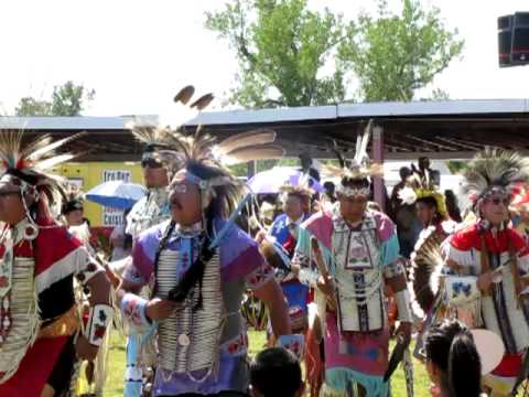 Crow Fair 2011 Grand Entry 1 - YouTube